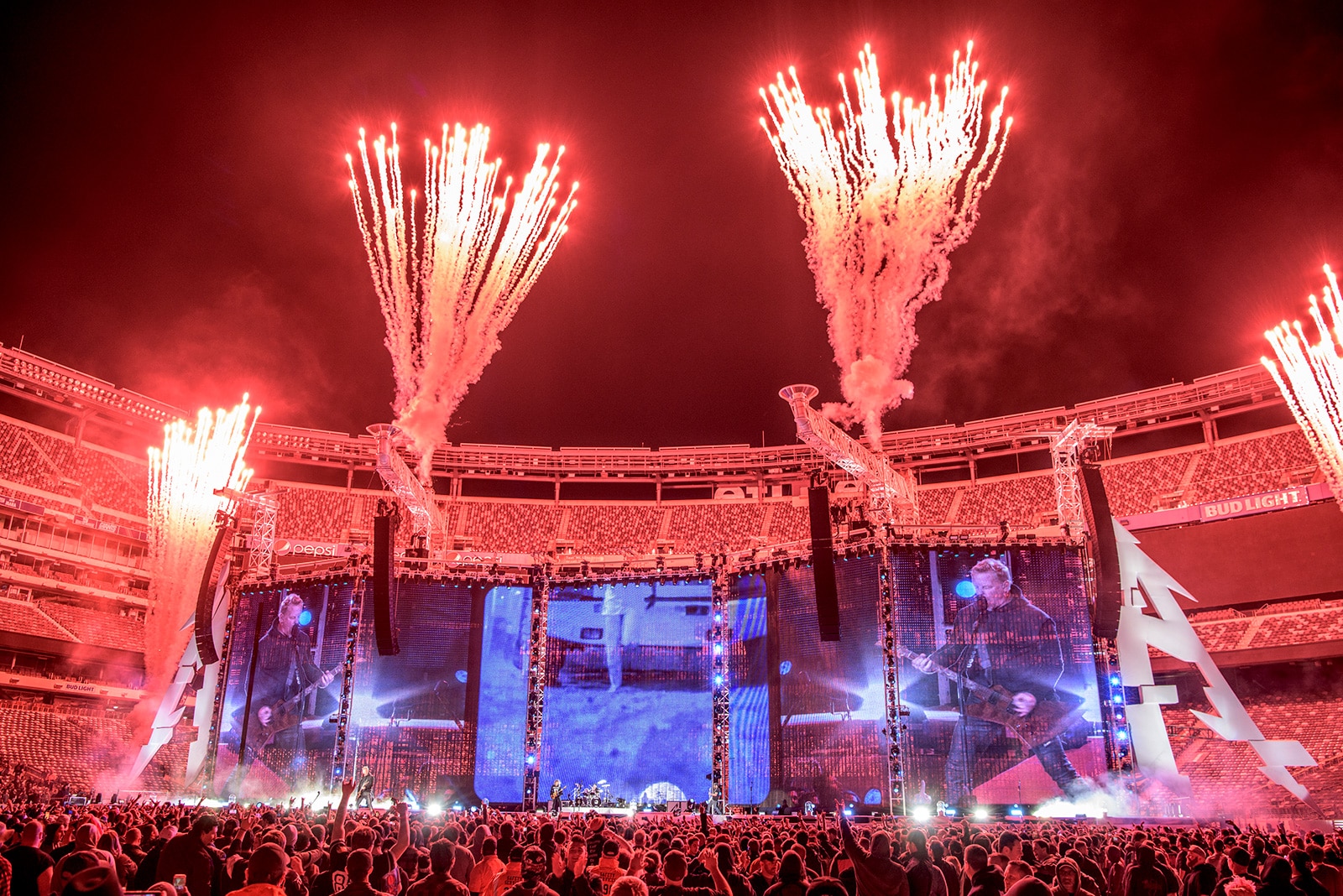 Metallica VLFC | Meyer Sound
